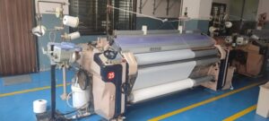 Water-Jet Loom: Pros, Cons, and Maintenance - Textile School