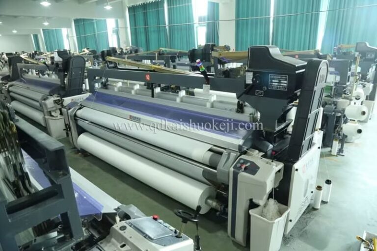 Water-Jet Loom: Pros, Cons, and Maintenance - Textile School